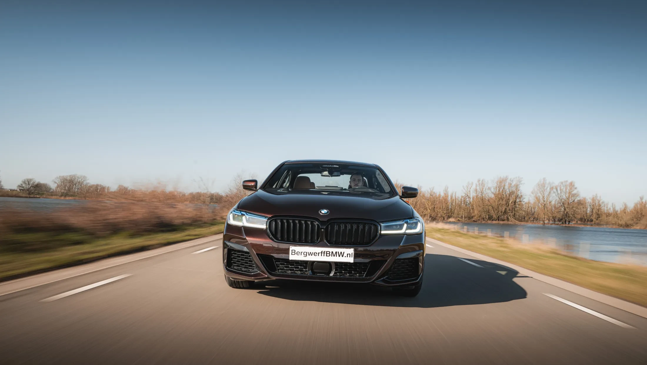 BMW 540i Individual ''Mahagoni Metallic'' | Bergwerff Automotive